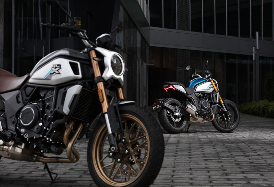 CFMoto 700CL-X Heritage - Moto & Bike TV