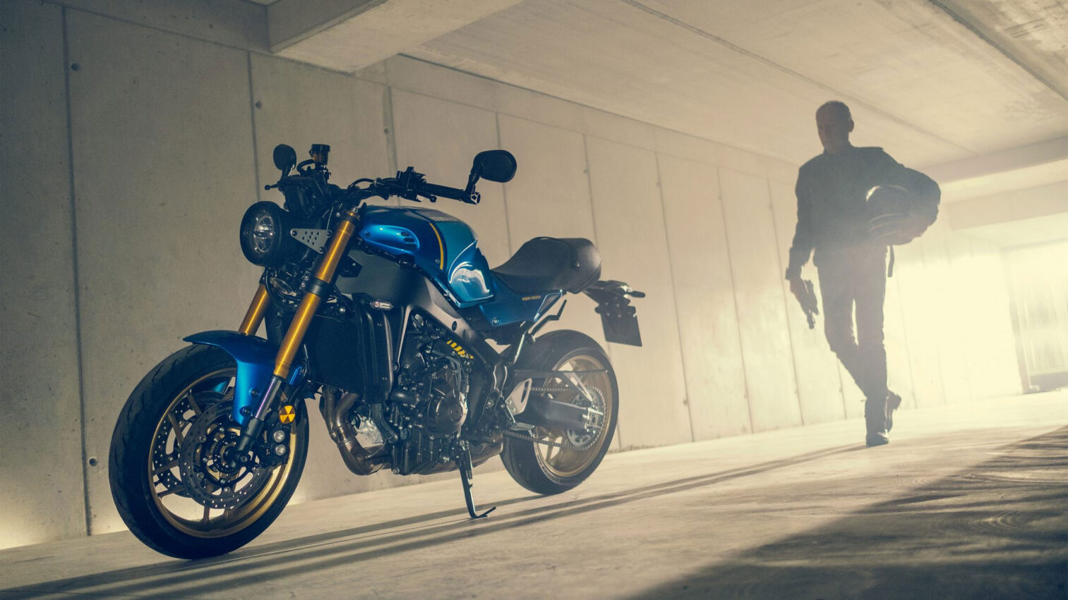 Yamaha XSR900 2022 - Moto & Bike TV