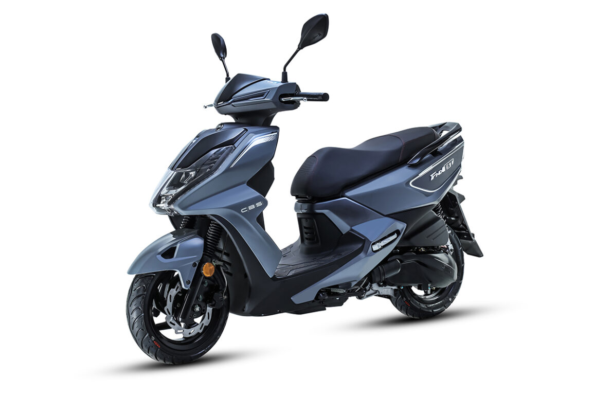 SYM FNX 125 - Moto & Bike TV