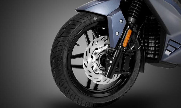 Έφτασε Στην Ελλάδα Το Νέο SYM Joyride 300 - Moto & Bike TV