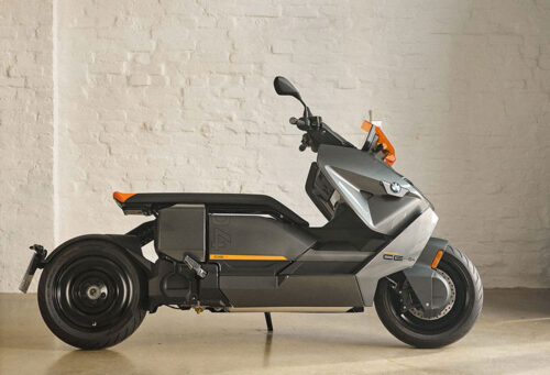 BMW CE 04 - Moto & Bike TV