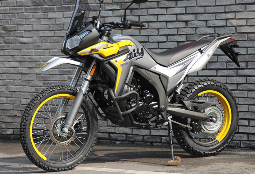 EICMA 2021: Voge 400 SR4 - Moto & Bike TV