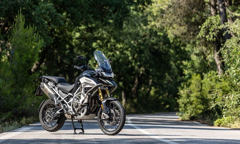 Triumph Tiger 1200 Rally Explorer - Moto & Bike TV
