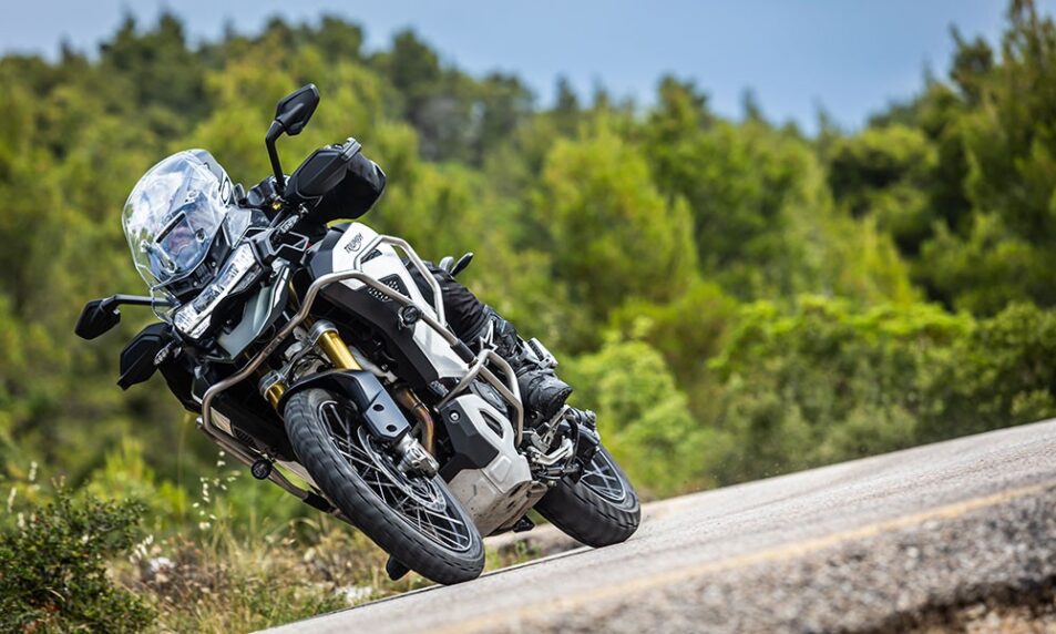 Triumph Tiger 1200 Rally Explorer - Moto & Bike TV