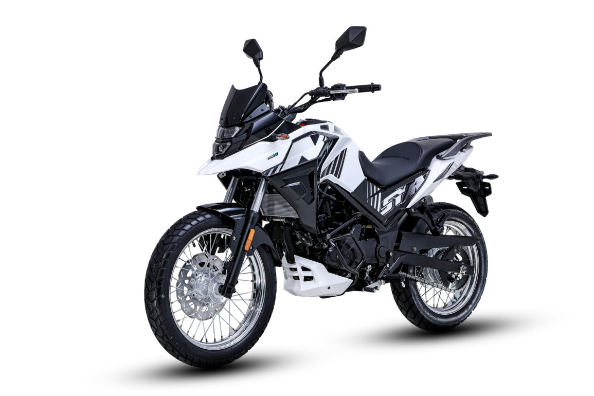 SYM NH-T 300 - Moto & Bike TV