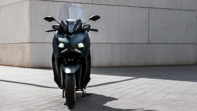 Yamaha XMAX 300 2023(+Video)