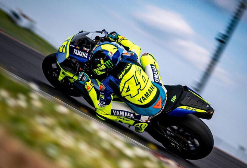 Ο Valentino Rossi και πάλι στην πίστα στο Misano - Moto & Bike TV