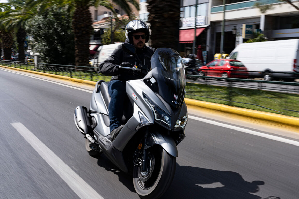 ΔΟΚΙΜΗ KYMCO X-Town 300i(+Video) - Moto & Bike TV