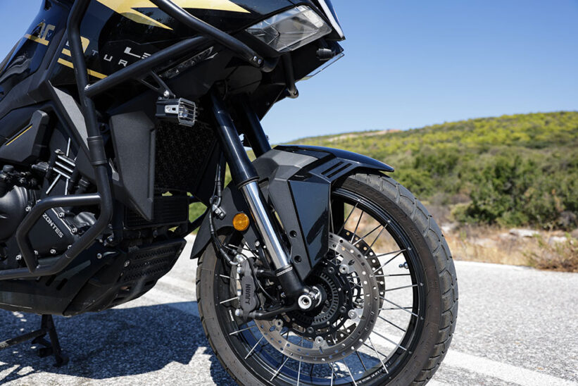 ΔΟΚΙΜΗ ZONTES 703F - Moto & Bike TV